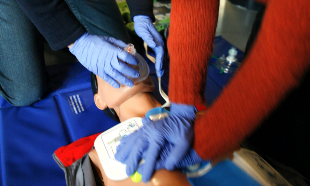 Top Skills Every Lifeguard Must Master – Safe Waters Global Training